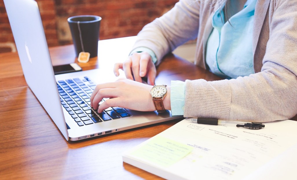 Revolutionary Shifting From Offline to Online Data Entry Services